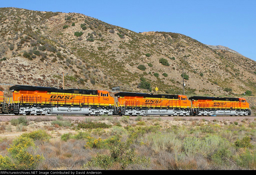 BNSF 7445